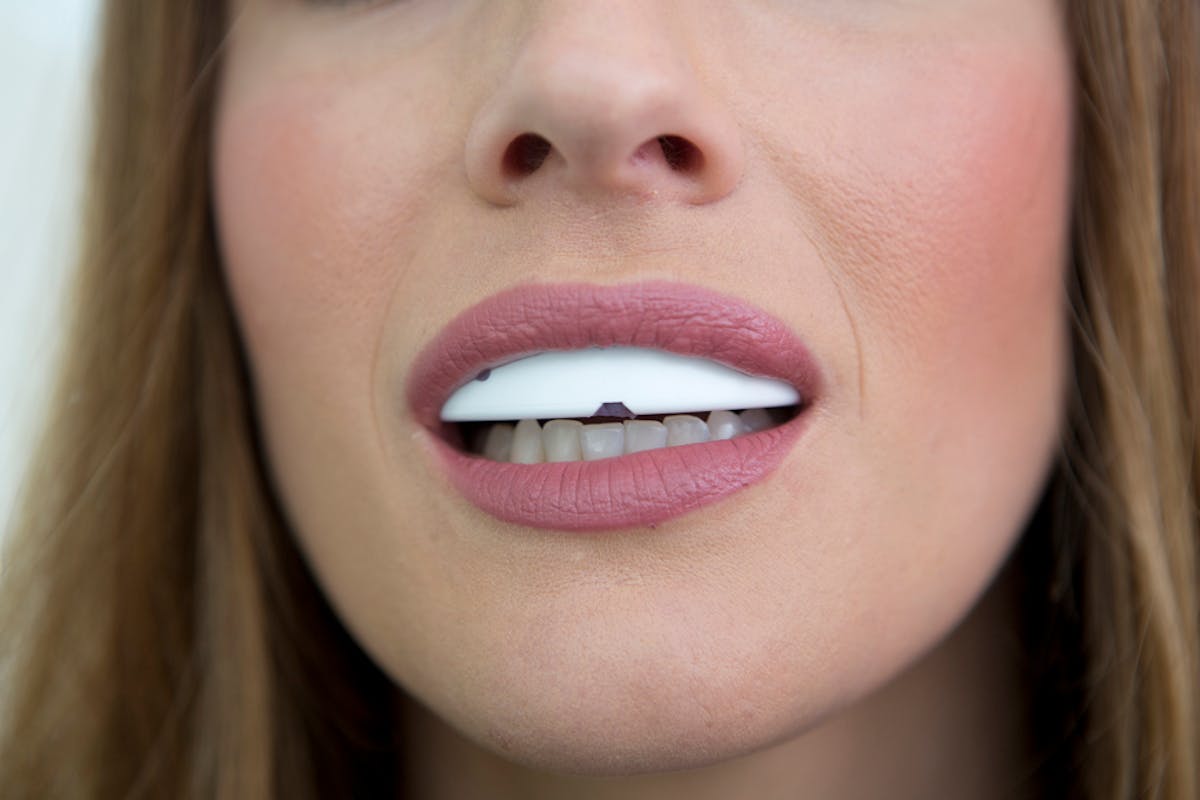 Jaw sprain or jaw strain symptoms and treatments | Dentistry IQ